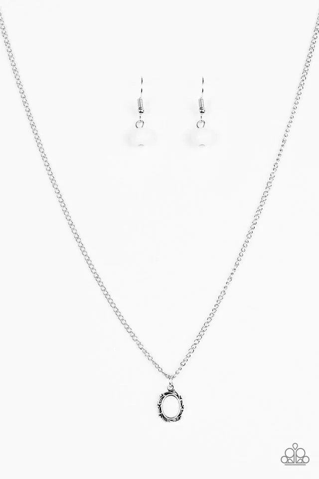 Paparazzi Necklace ~ Season To Cherish - White – Paparazzi Jewelry ...
