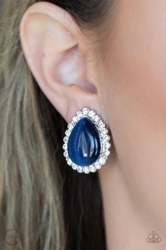 Pendiente Paparazzi ~ Muy recatado - Azul – Paparazzi Jewelry | Online ...